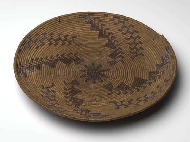 Acorn Flour Sifting Tray · Brooklyn Museum