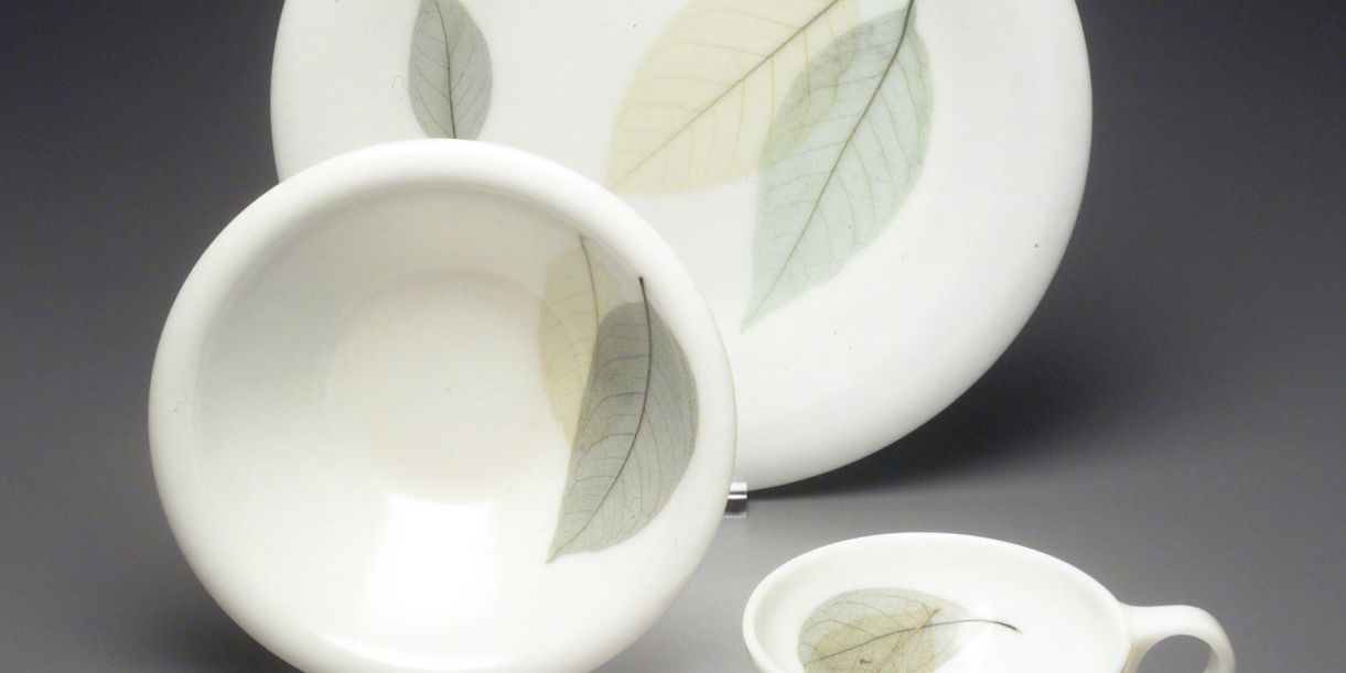 Plate, Flair Line, Leaves Pattern · Brooklyn Museum