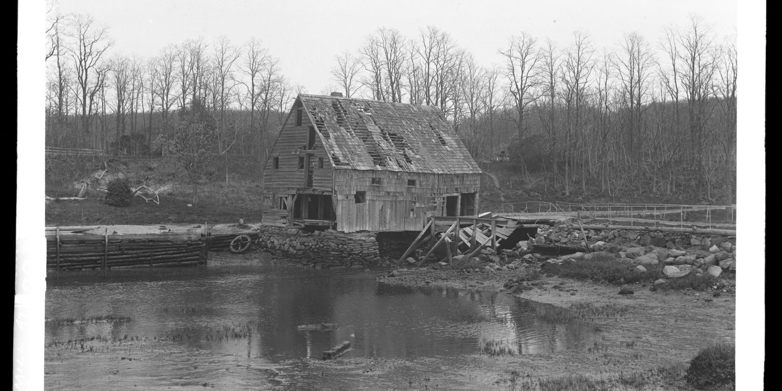 Cox's Mill, Mill Neck, Long Island · Brooklyn Museum