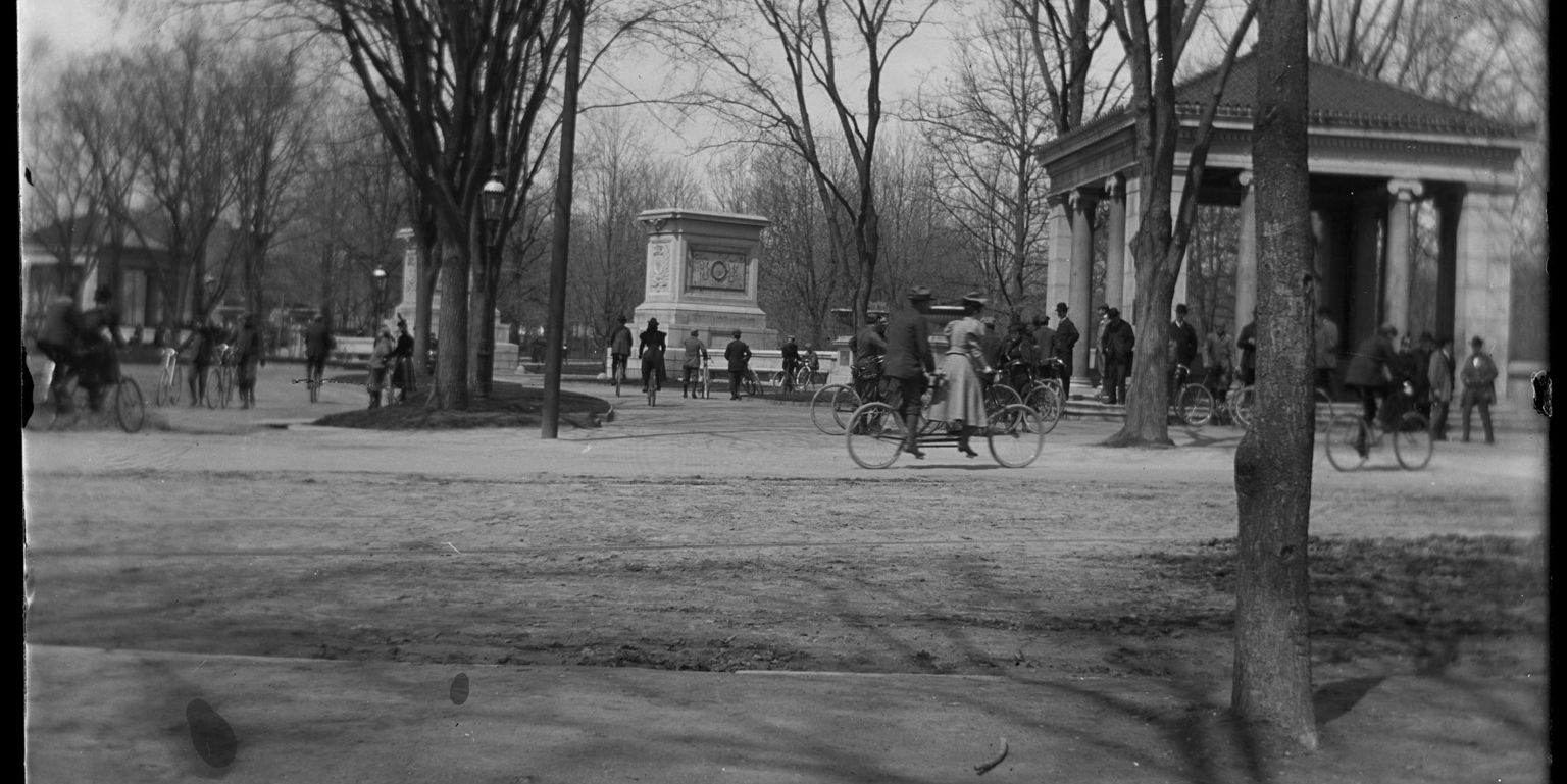 Prospect Park Circle · Brooklyn Museum