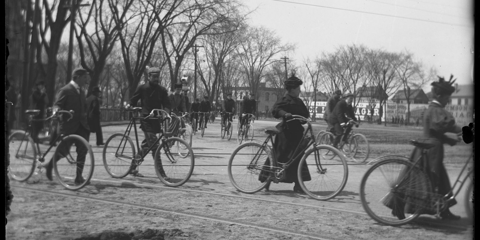 Circle Prospect Park · Brooklyn Museum