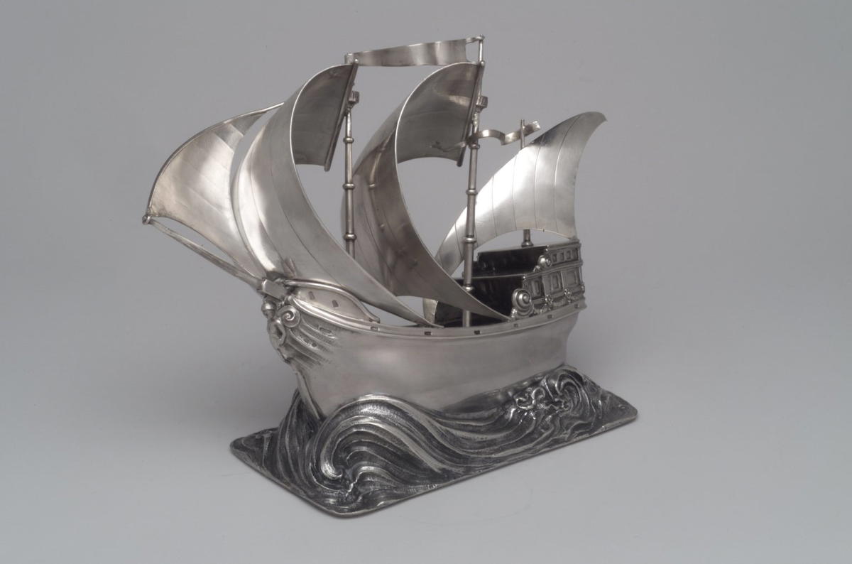 Yachting Trophy · Brooklyn Museum