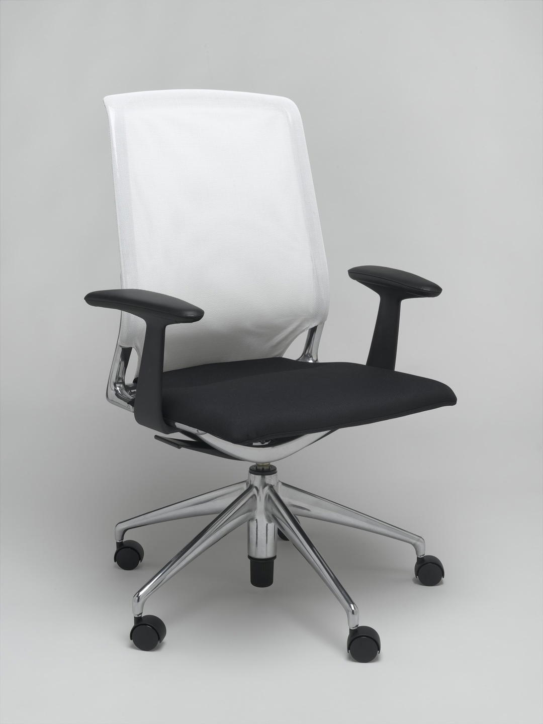 Meda Chair · Brooklyn Museum