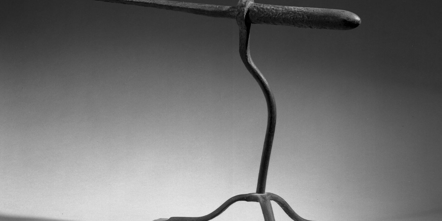 Tripod · Brooklyn Museum