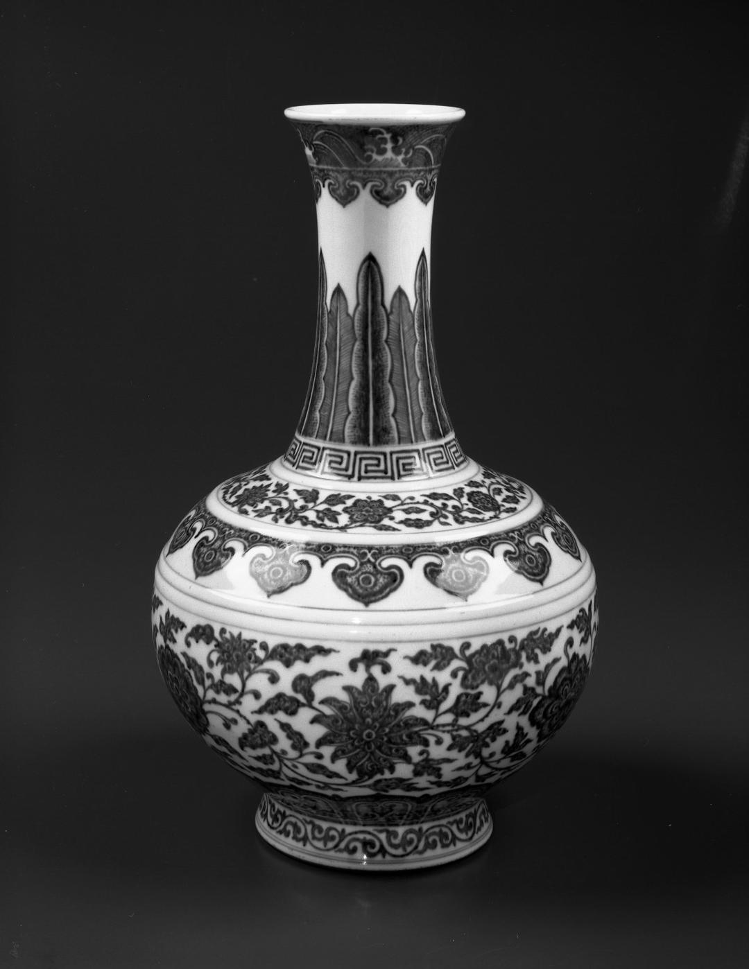 Shang Vase · Brooklyn Museum