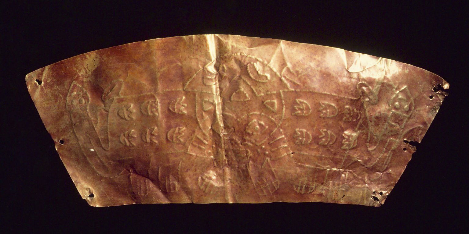 One of a Pair of Shoulder Armlets · Brooklyn Museum