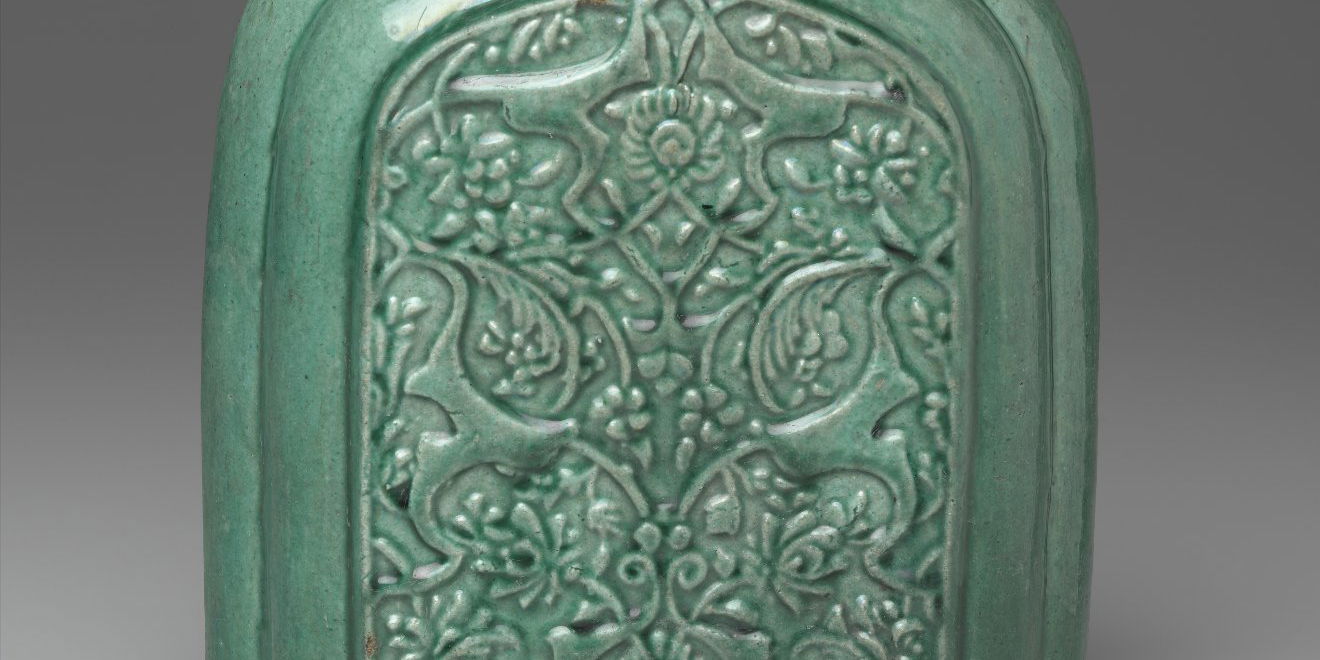 Pilgrim Flask · Brooklyn Museum