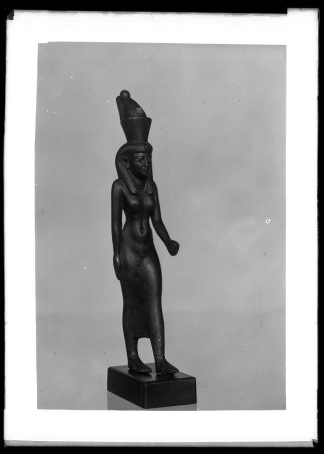 Statuette of the Goddess Mut · Brooklyn Museum