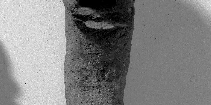 Crudely Carved Human Head · Brooklyn Museum