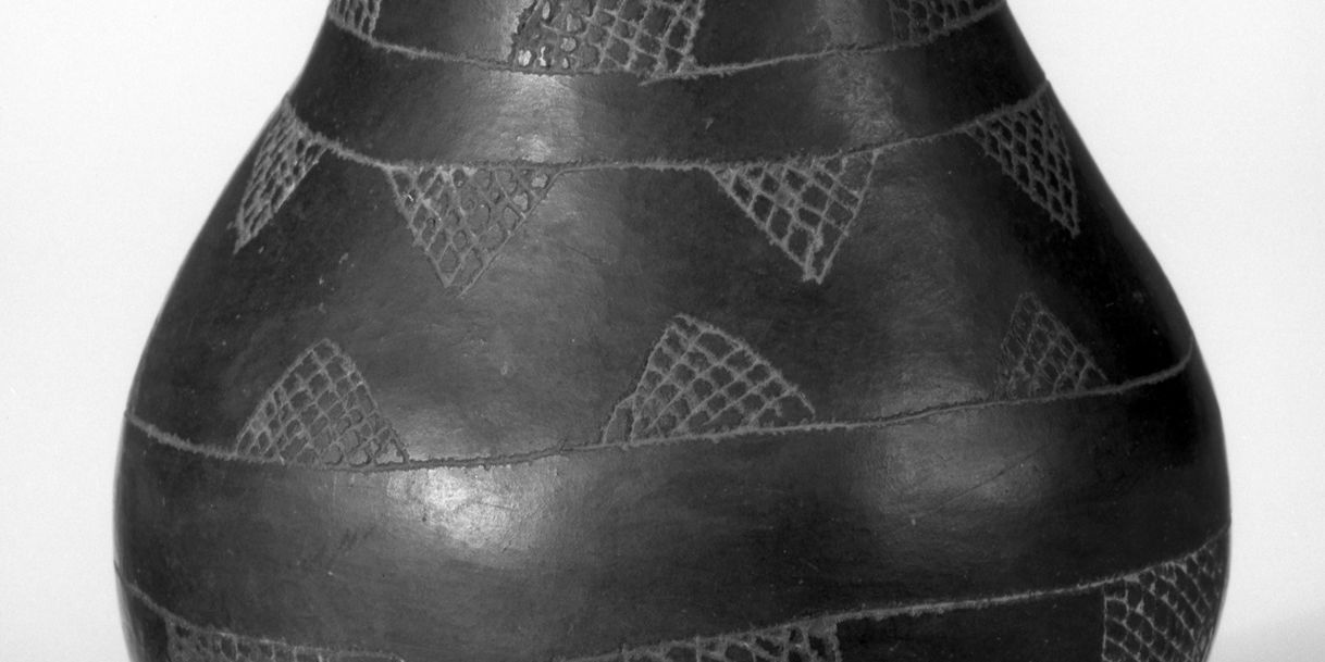 Three Jars with Incised Designs · Brooklyn Museum