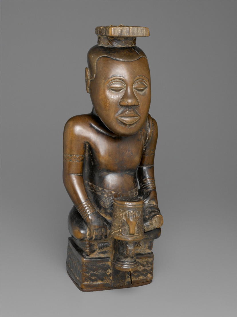 Ndop figure depicting Nyim Mbó Mbóosh (r. ca. 1650), Nyim Mishé ...