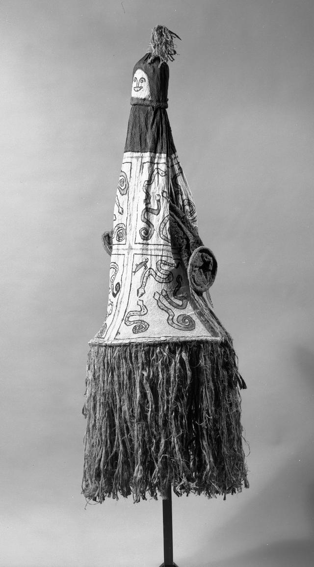 Dance Mask (Takü) · Brooklyn Museum