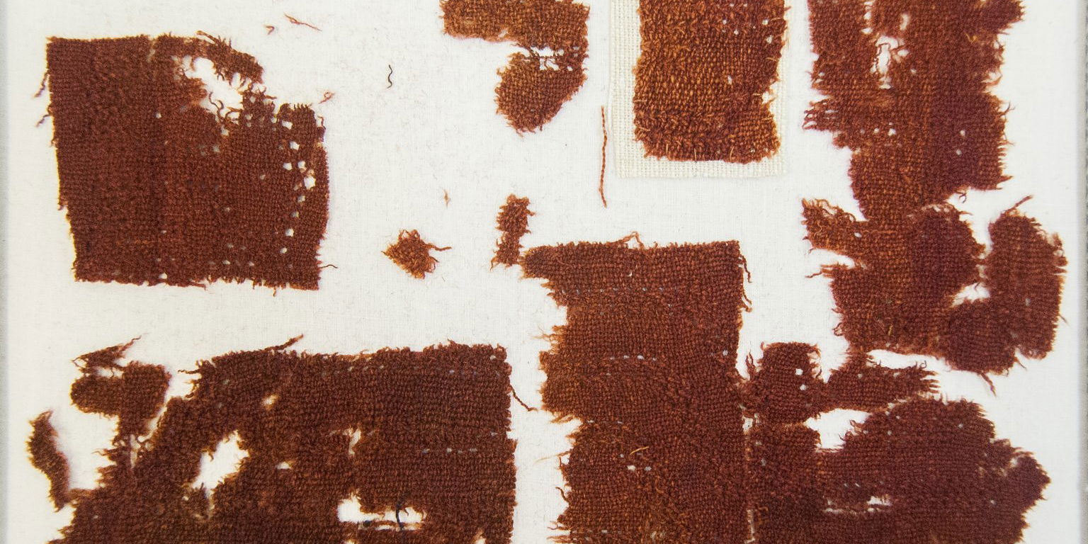 Mantle, Fragments or Textile Fragments, undetermined · Brooklyn Museum