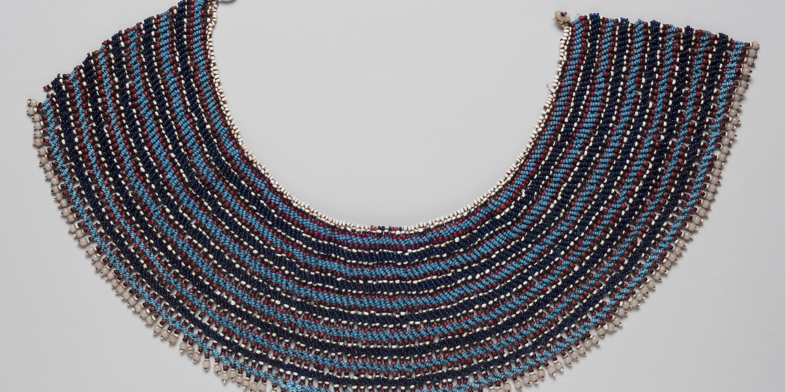 Ingqosha (Collar) · Brooklyn Museum
