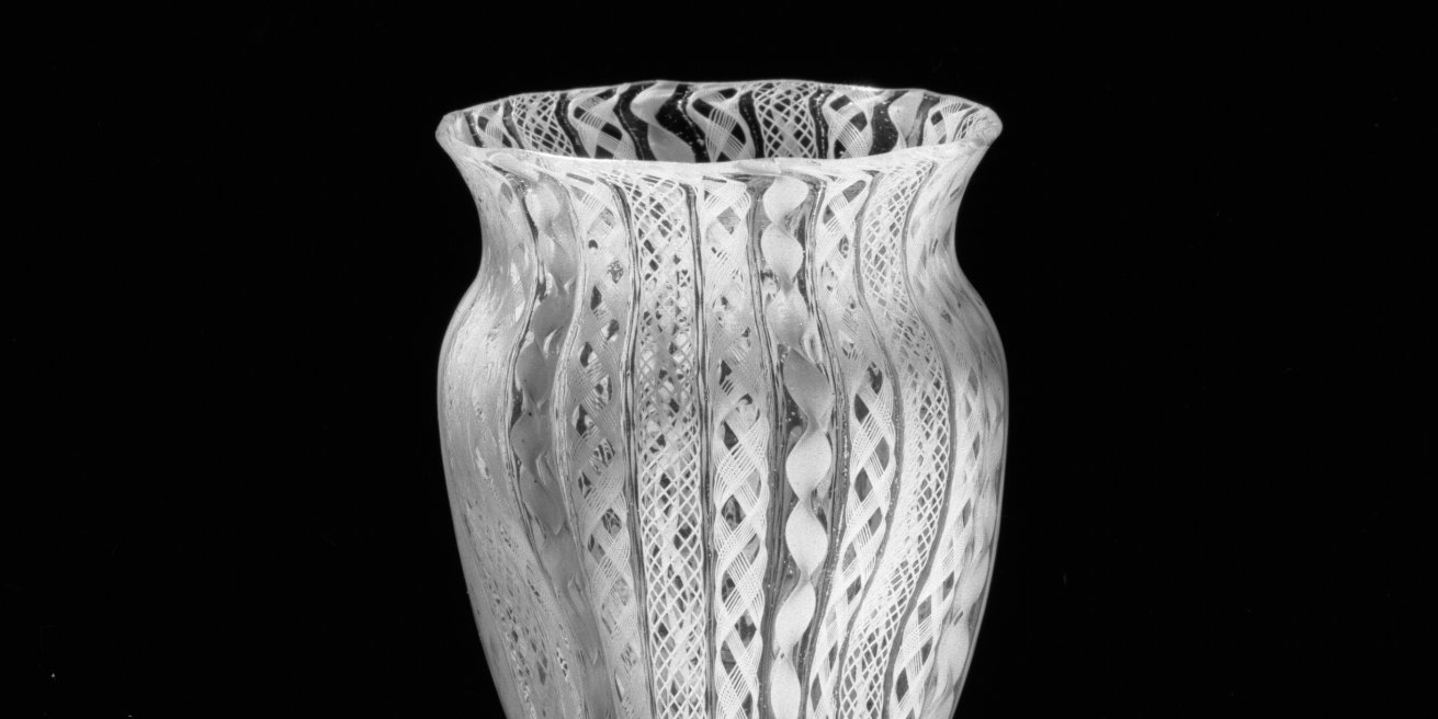 Vase, blown Latticino filigree · Brooklyn Museum