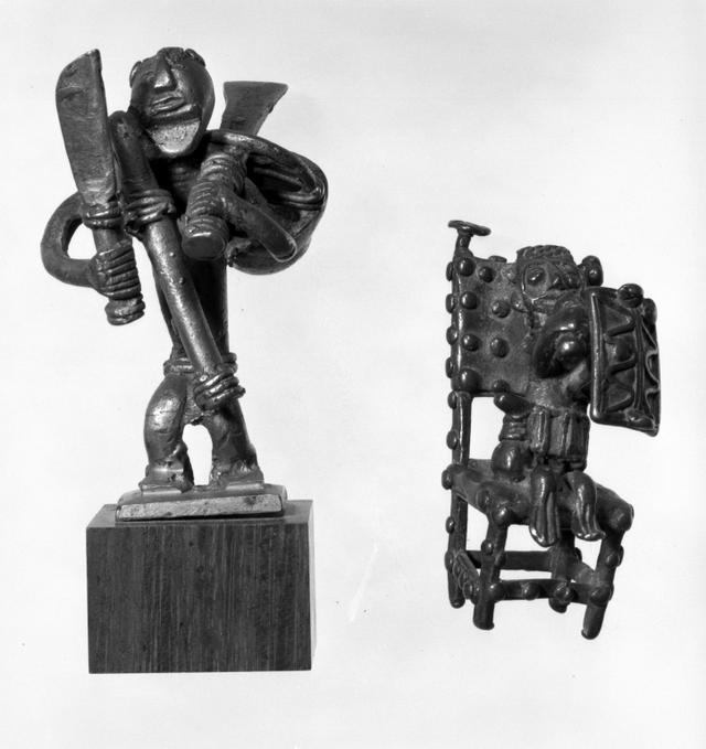 Gold-weight (abrammuo): seated figure · Brooklyn Museum