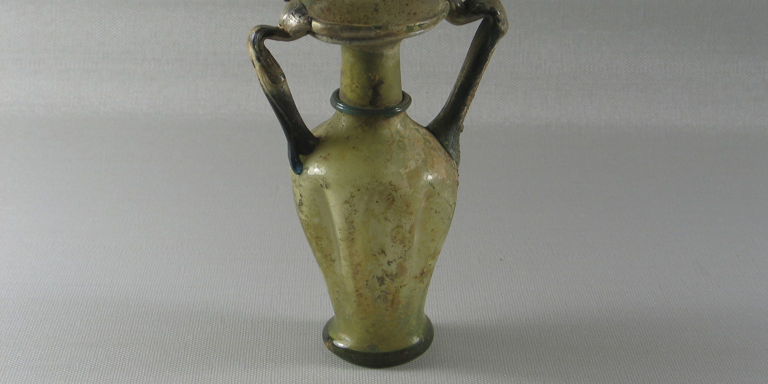 Flask with Folded Body Decoration · Brooklyn Museum