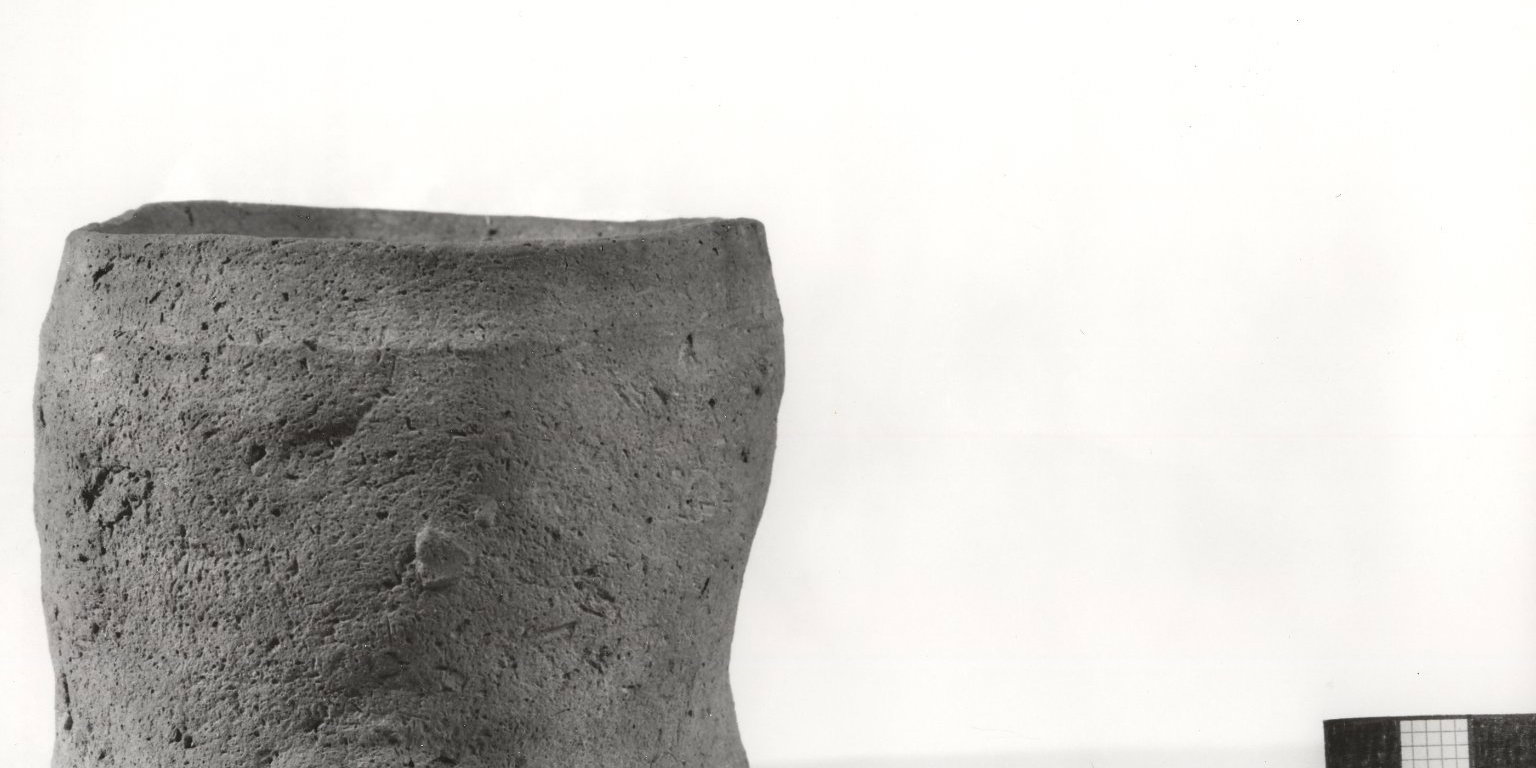 Cylindrical Jar · Brooklyn Museum