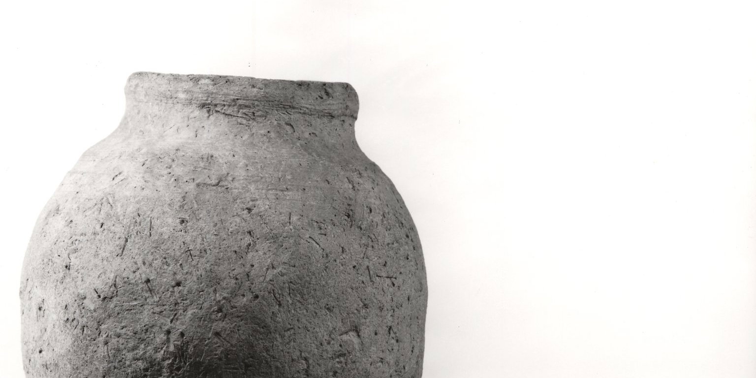 Globular Pot · Brooklyn Museum