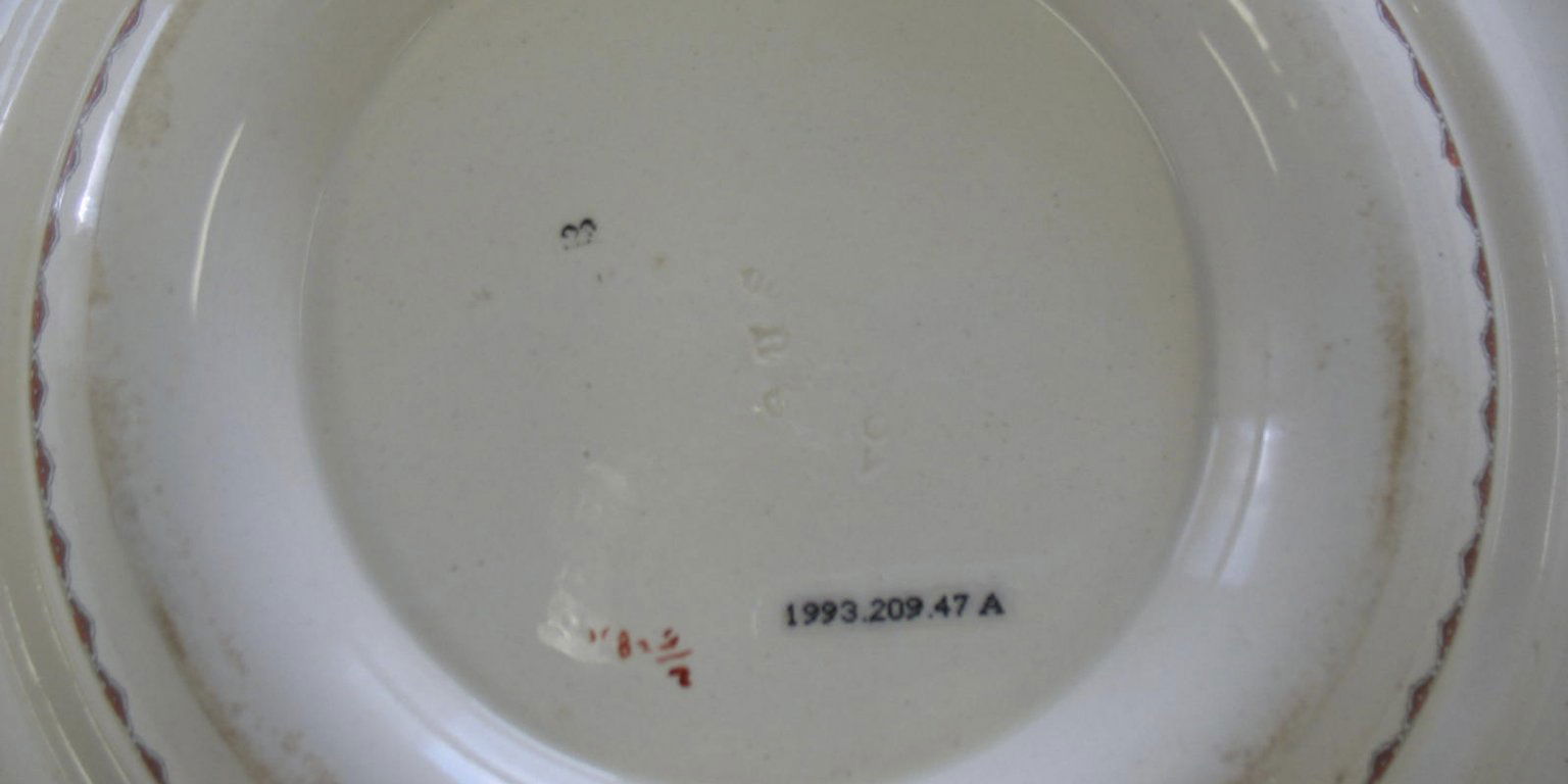 Round Covered Serving Dish · Brooklyn Museum