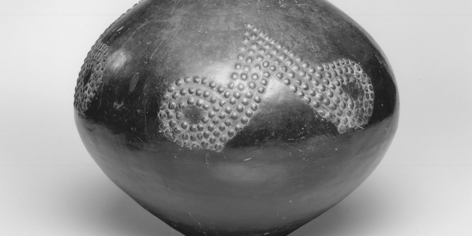 Ukhamba (Beer Vessel) · Brooklyn Museum