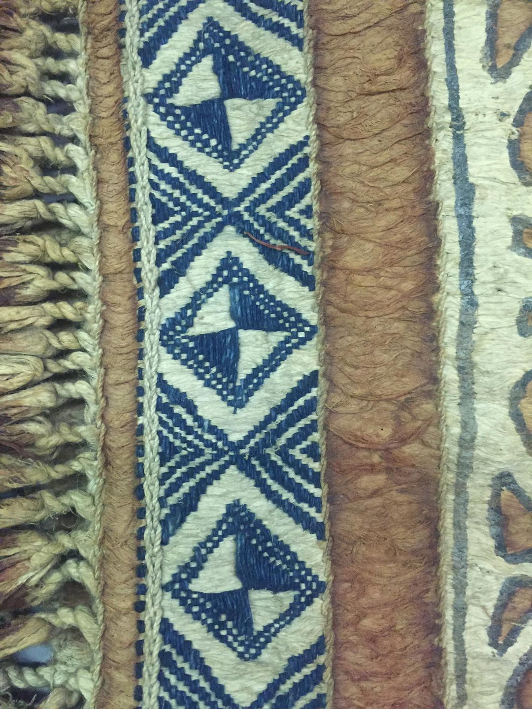 Man's Vest (Kalambi) · Brooklyn Museum