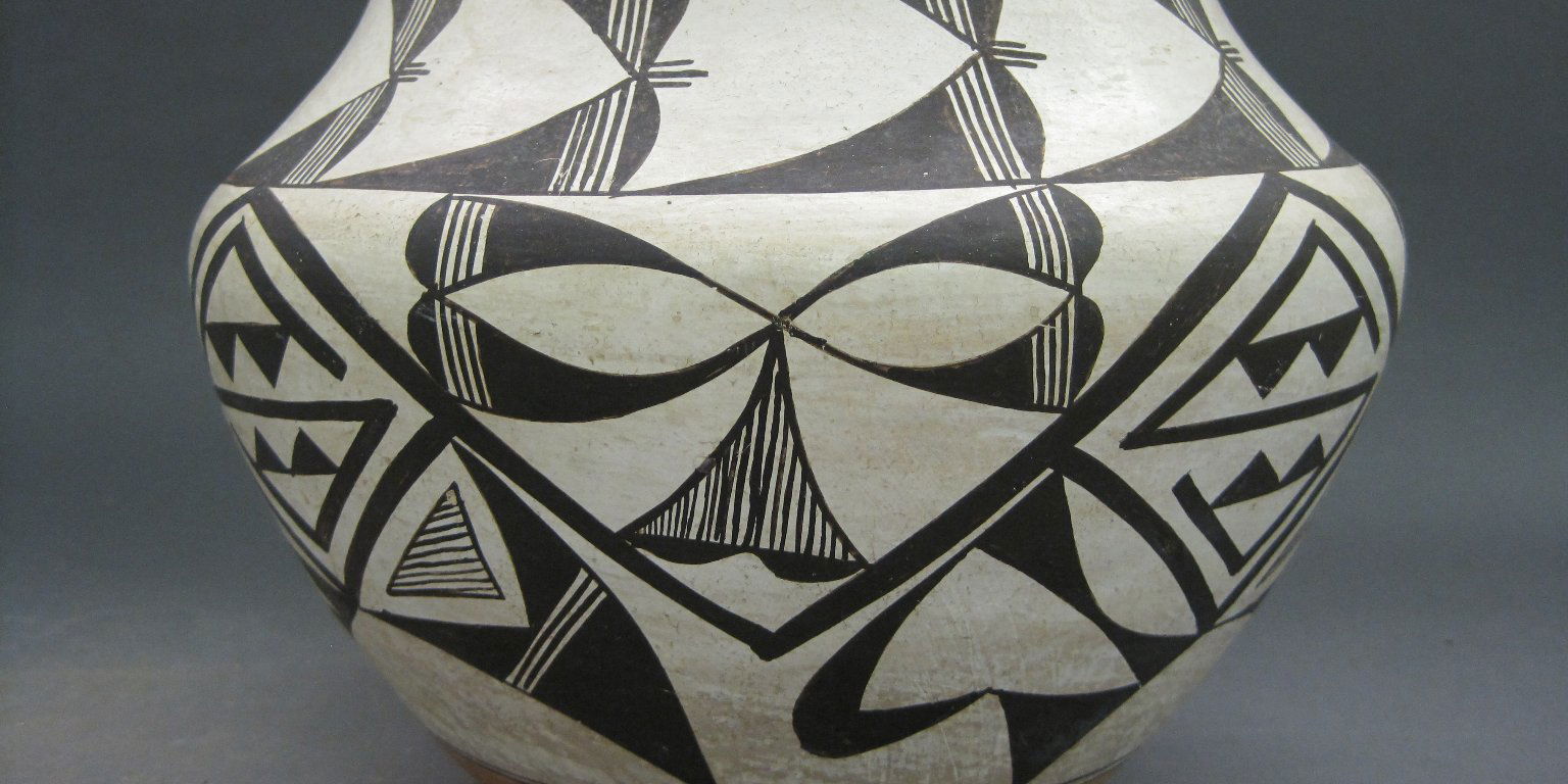 Olla (Water Jar) · Brooklyn Museum