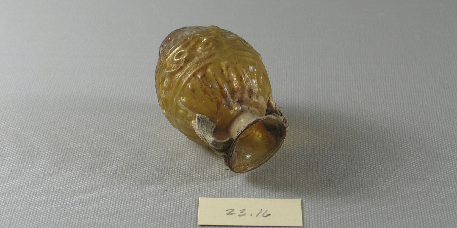 Bulbous Bottle with Band of Scrolls · Brooklyn Museum