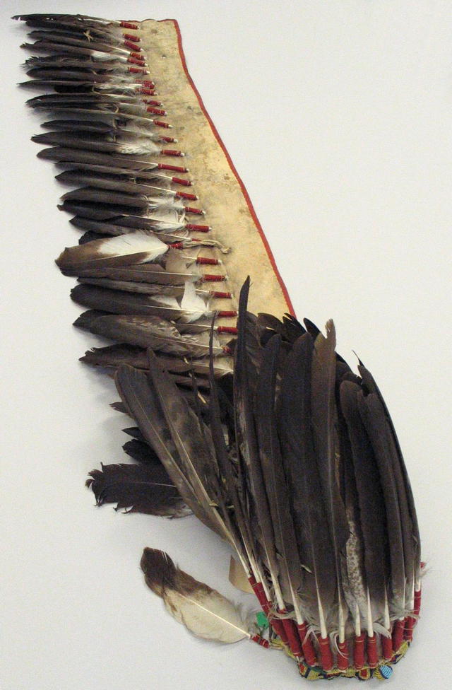 Single Trailer Feathered Bonnet or Headdress · Brooklyn Museum