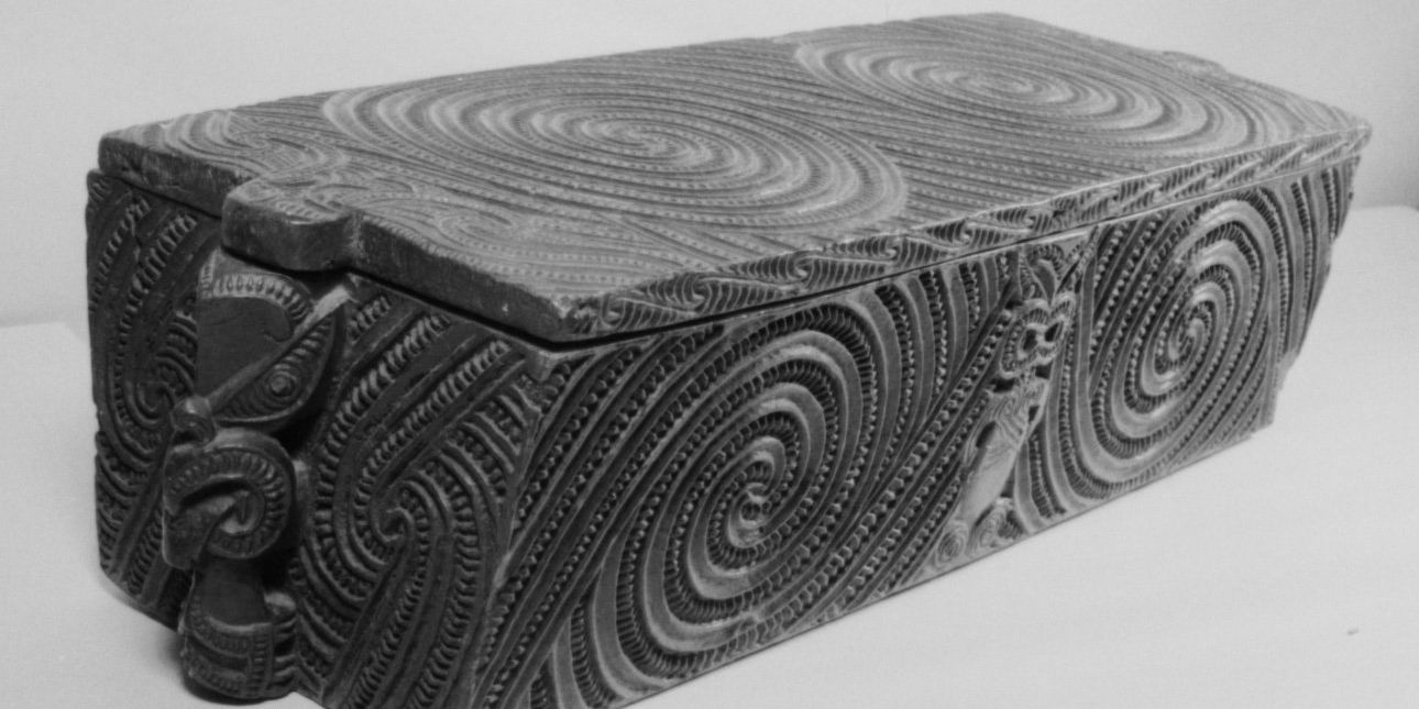 Treasure Box with Lid (Papahou) · Brooklyn Museum