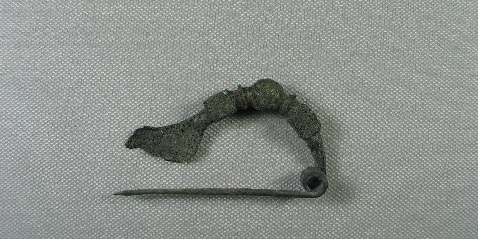 Fibula in the Shape of a Bow · Brooklyn Museum