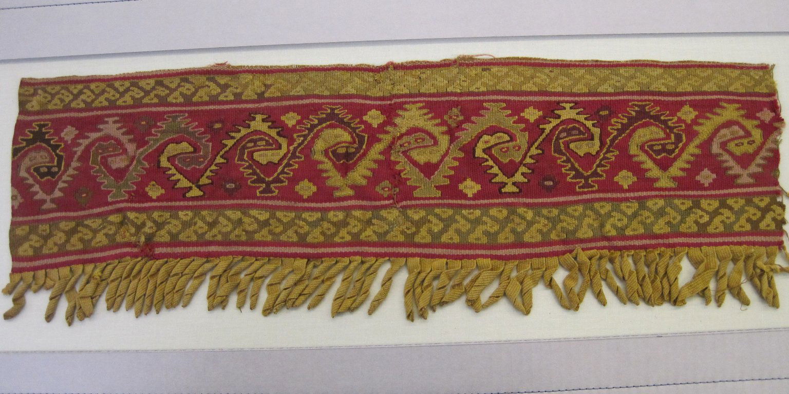 Textile Fragment, unascertainable or Mantle, Border, Fragment ...