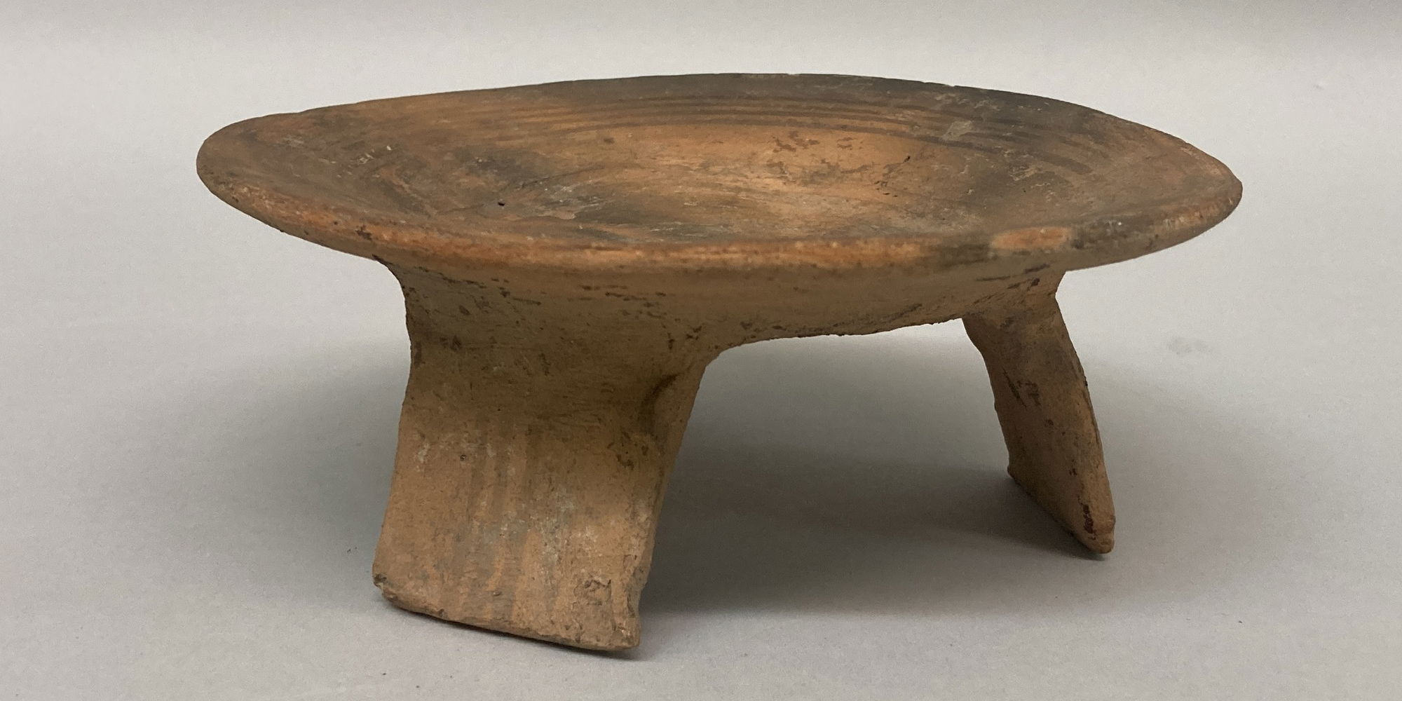 Tripod Dish · Brooklyn Museum