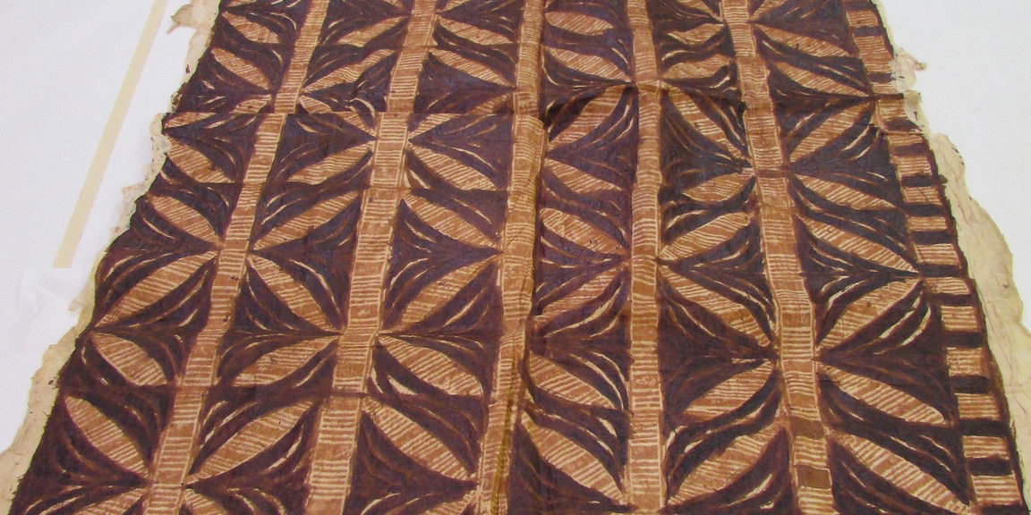 Barkcloth (Siapo tasina) · Brooklyn Museum