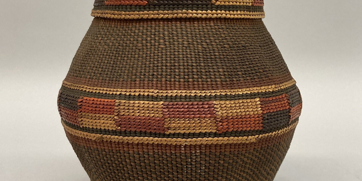 Twined Jar Shaped Basket with False Embroidery with lid · Brooklyn Museum