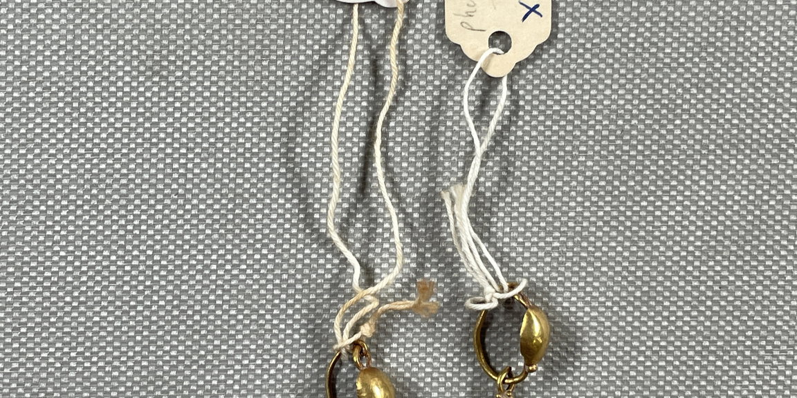 Loop Earrings, Roman Type · Brooklyn Museum